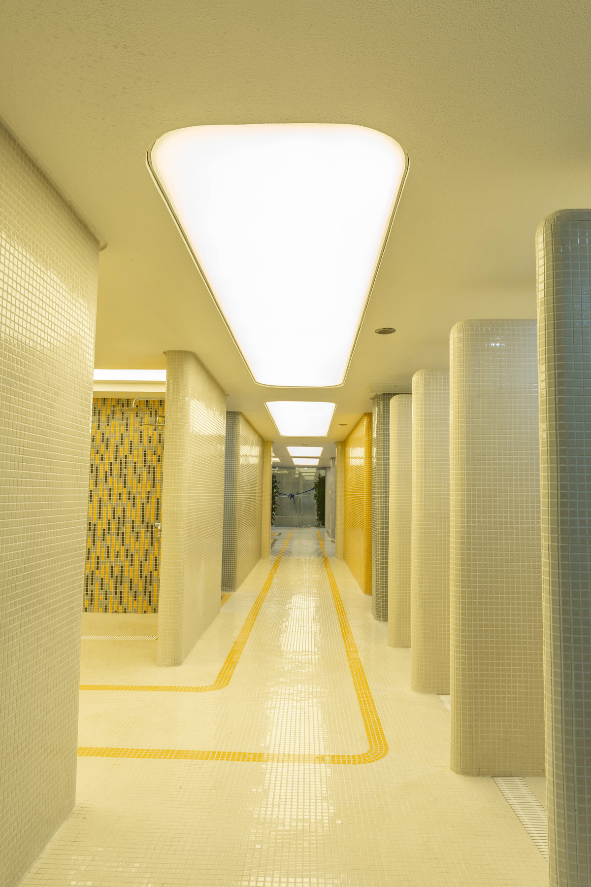 Atlantis Complex – Nasrin Moradi – Architecture and Interior Designer